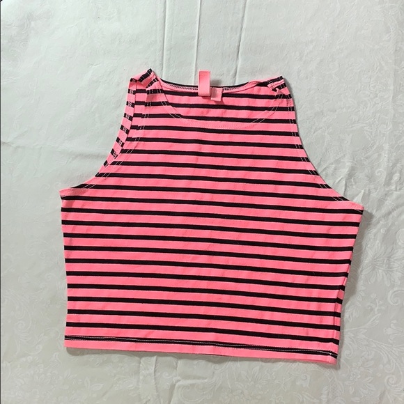 American Eagle Outfitters | Tops | 2 Cropped Tanks | Poshmark